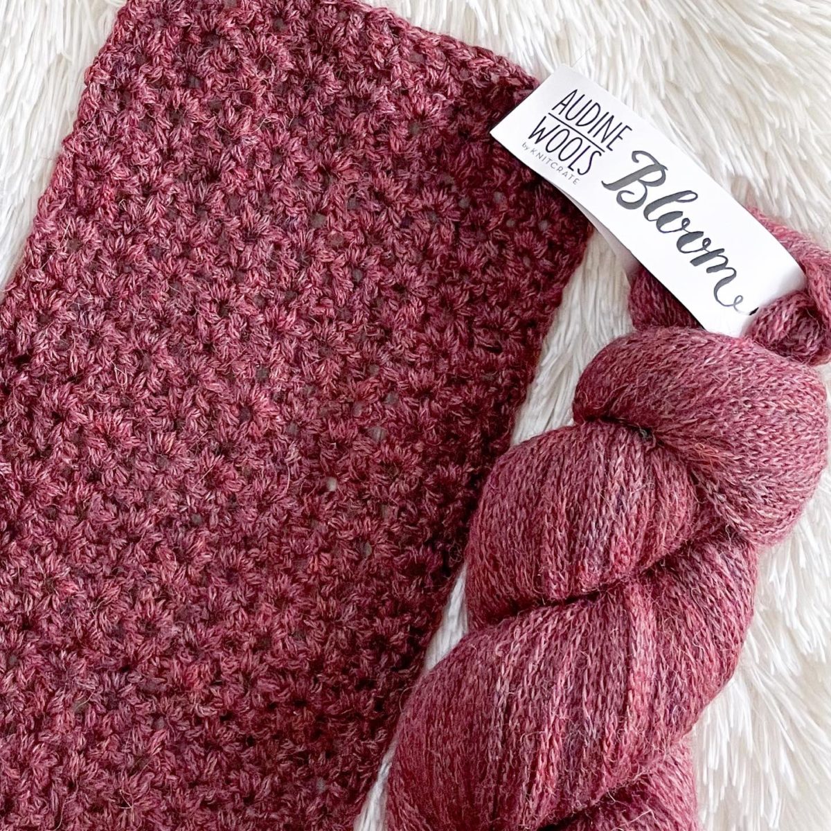 KnitCrate Review & [FREE Knitting Pattern] | Little Red Knits